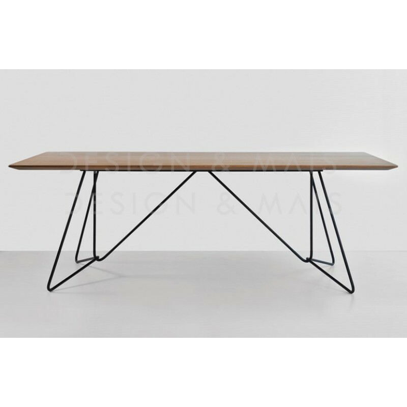 Mesa Jantar Hero Base Aço e Tampo Saarinen - Design & Mais